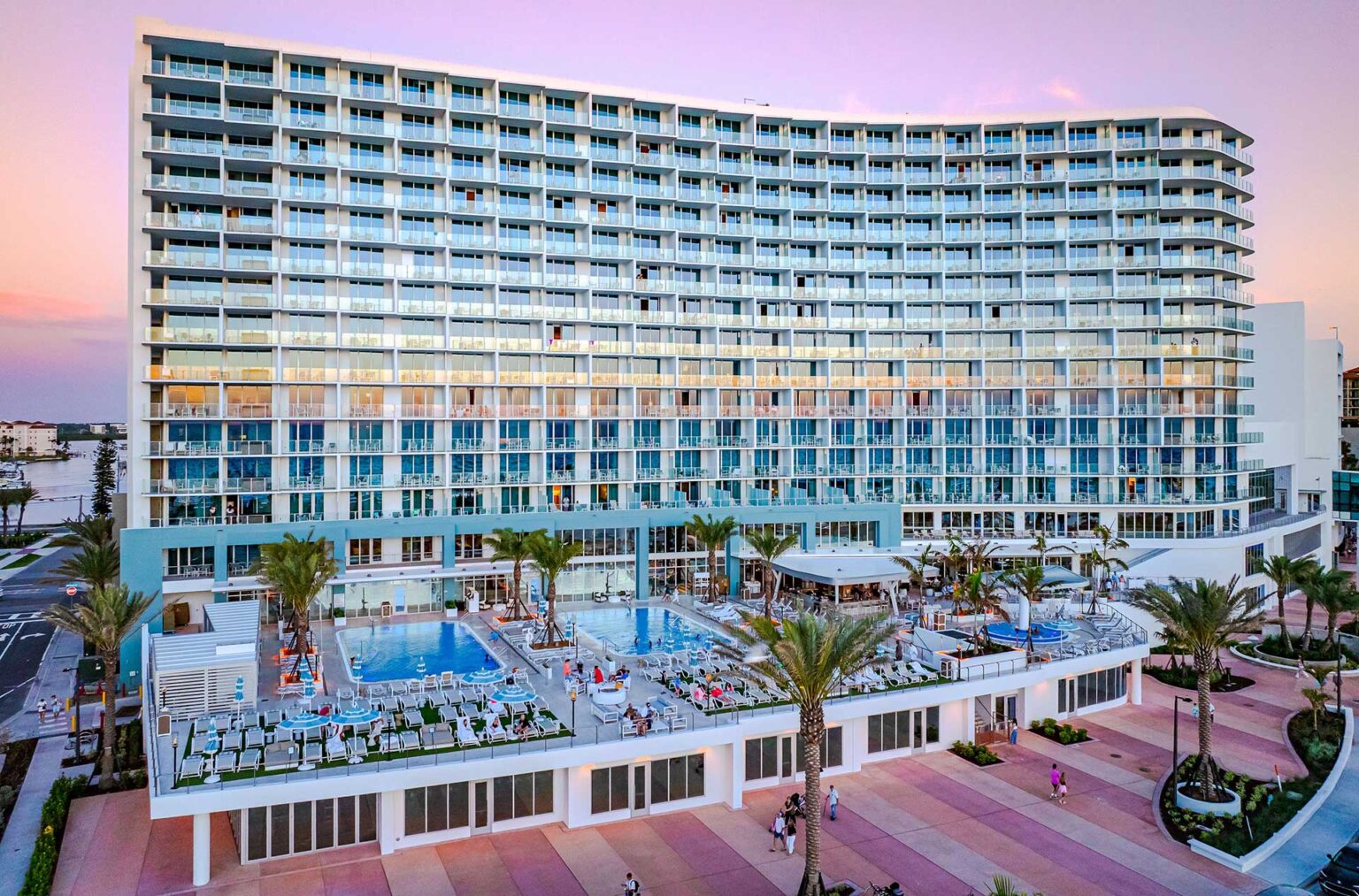 Moss Completes Opal Sol Luxury Resort & Spa in Clearwater